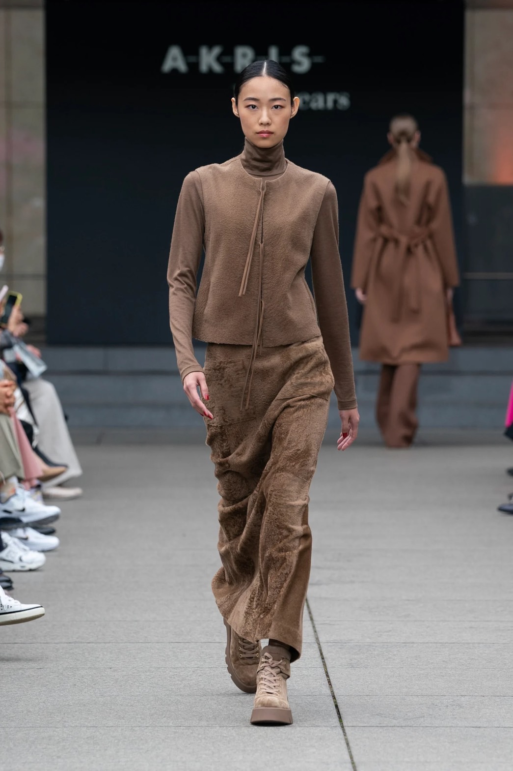 AKRIS 23AW | NEWS | Image Models 株式会社ボン イマージュ
